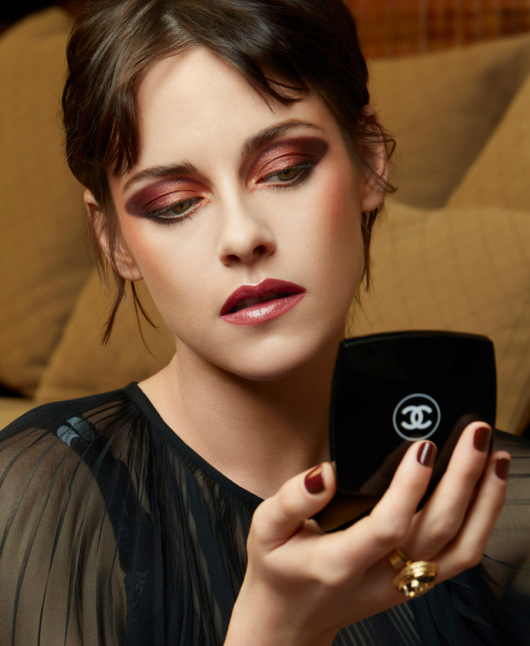CHANEL BEAUTY BOOK | CHANEL