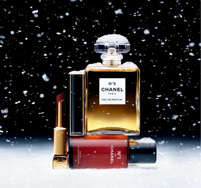 Find Marvelous CHANEL Gifts for the Holidays | CHANEL